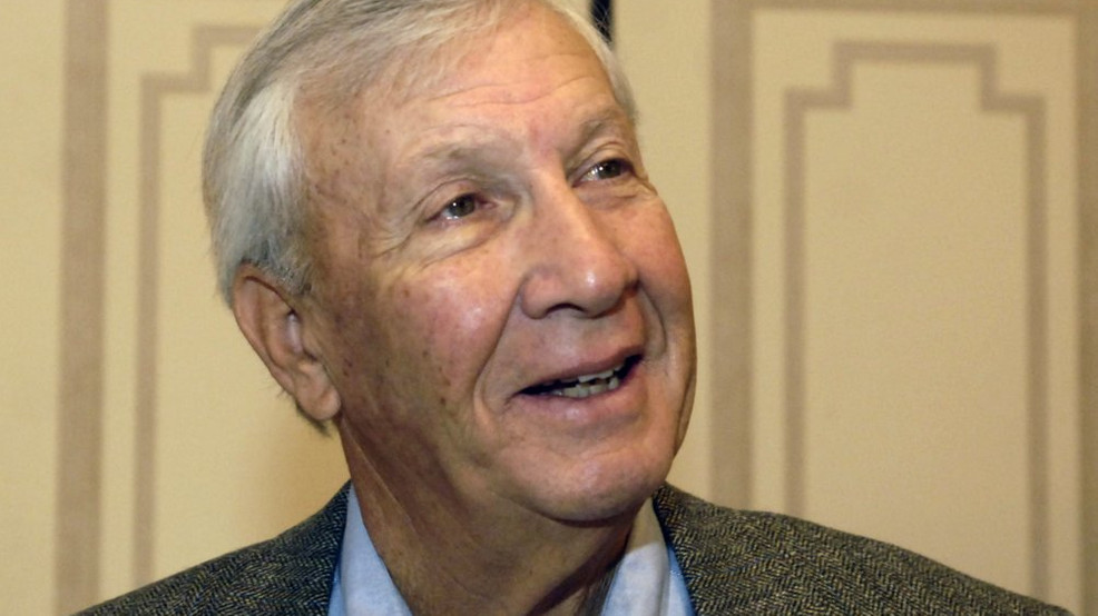 Former Auburn football coach Pat Dye dies at 80 | WPMI